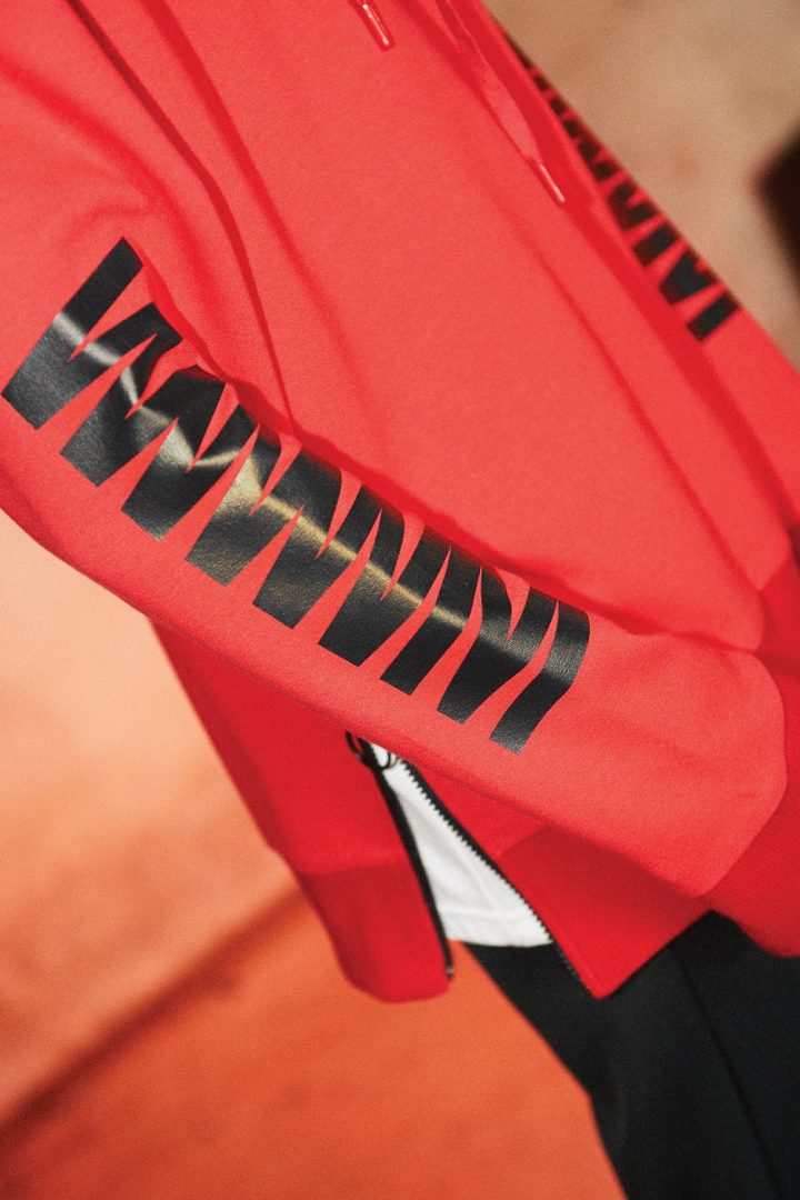 게스, 에슬래틱 스트리트 캐주얼 브랜드 ‘WWWM’ 첫 선 - 패션서울