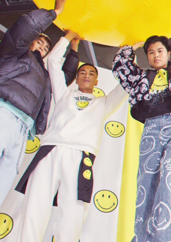 H&M X Smiley®, 활기 넘치는 스트리트웨어 출시 - 패션서울