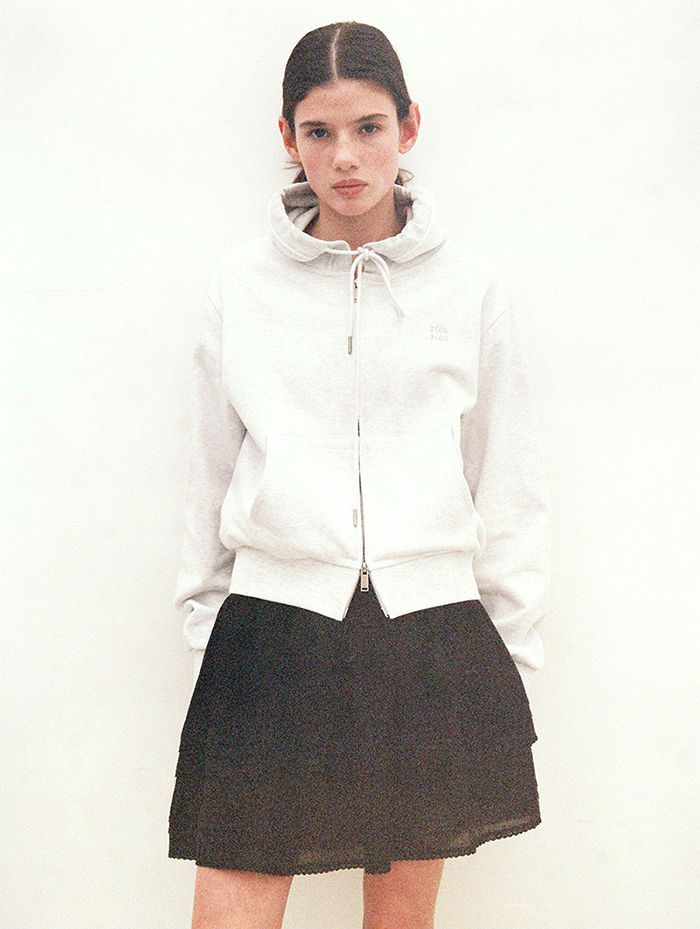 로라로라에서 선보이는 내추럴 무드의 데일리웨어 - 패션서울