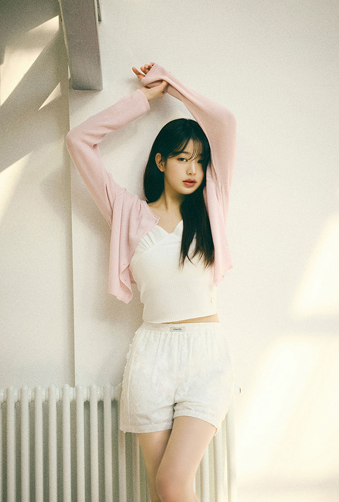 로라로라에서 선보이는 내추럴 무드의 데일리웨어 - 패션서울